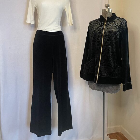 Chico's Zenergy | Pants & Jumpsuits | Chicos Zenergy Black Velour ...